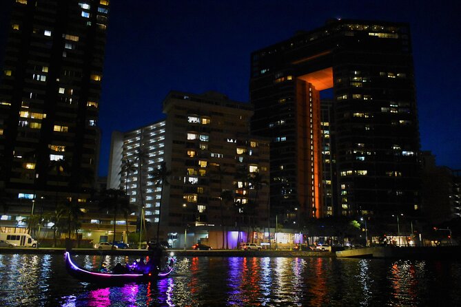 Fireworks Waikiki Gondola Cruise -lots of fun- - Practical Tips for Booking & Enjoying