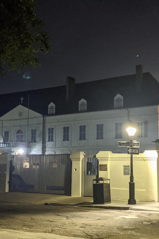 French Quarter: Haunted Hollywood Ghost Tour in New Orleans - An In-Depth Look at the Haunted Hollywood Ghost Tour