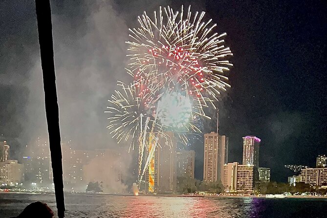 Friday Night Firework Cruise in Waikiki - The Authentic Experiences from Reviews