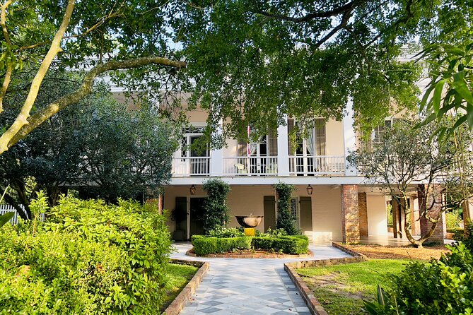 Garden District Walking Tour - Practical Details and What to Expect