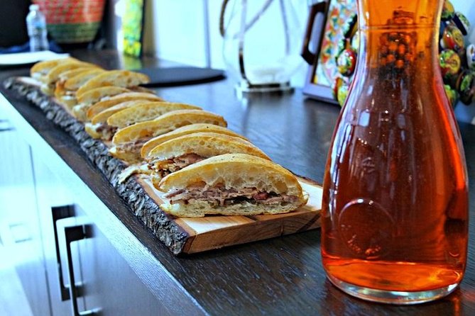 Georgetown Foodie Culinary Tour & Neighborhood Walk - The Guides: Knowledgeable and Engaging