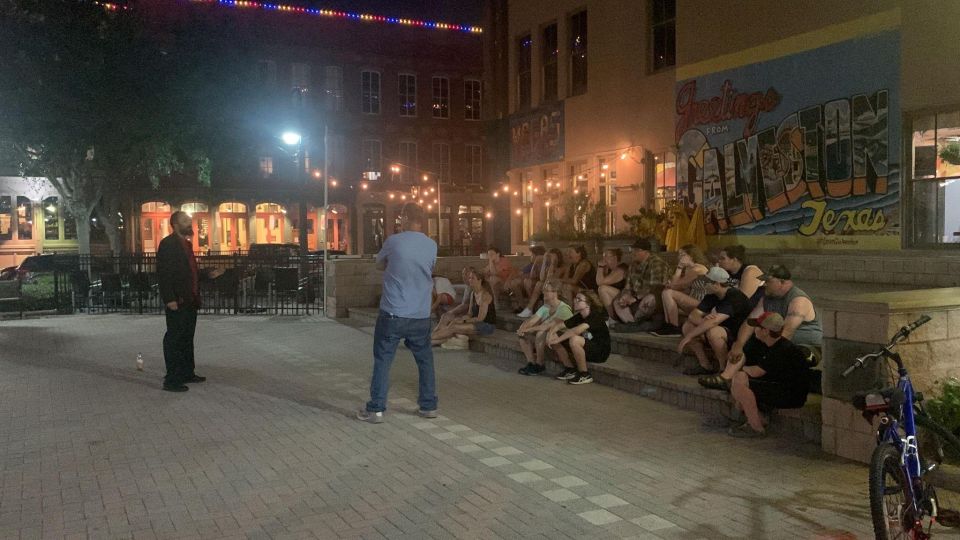 Ghost Tour with ghost hunting gear - Key Points