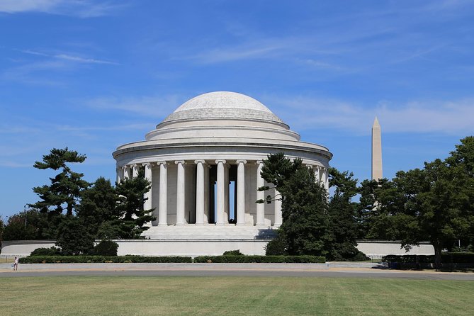 Glass-Top or Open-Top National Mall Bus Tour Plus Seasonal Cruise - The Sum Up