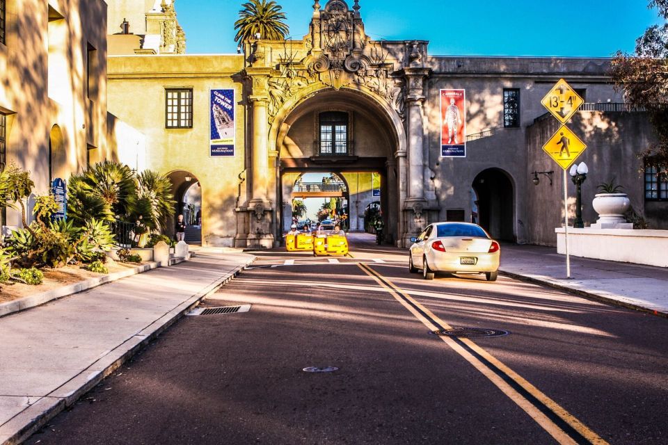 GPS Talking Tour Cars: Downtown & Old Town - Key Points