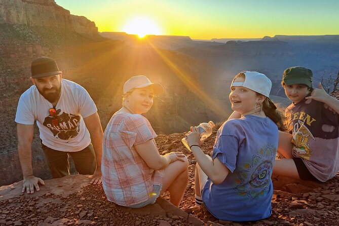 Grand Canyon Private Below the Rim Hiking Tour from Flagstaff