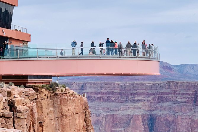 Grand Canyon Tour in Spanish with Skywalk and Hoover Dam included - Practical Tips for Your Tour