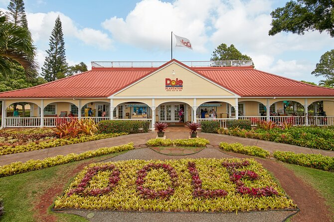 Haleiwa Express & Dole Plantation - Exploring Oahu: A Detailed Review of the Haleiwa Express & Dole Plantation Tour
