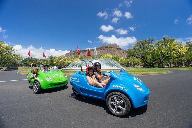 Hawaiian Style Scoot Coupe Rental for the Day - Navigating the Island: Routes, Landmarks, and Tips