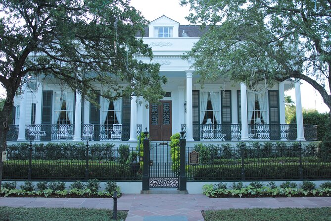 Historic Garden District Walking Tour - FAQ