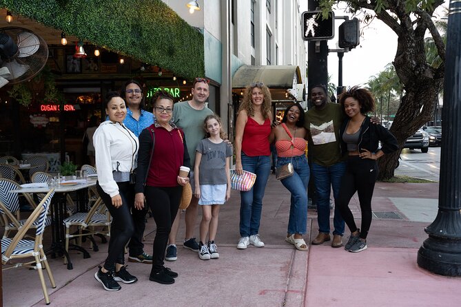 Hollywood Meets Miami Beach Movie and Tasting Tour - Practical Tips for Travelers