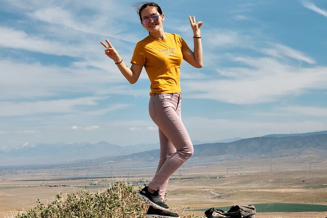 Hollywood Sign Hike - Epic Views of Los Angeles and Film Studios - Exploring the Hollywood Sign Hike