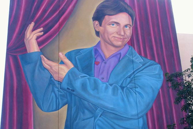 Hollywood: the Real Walking Tour - Who Should Consider This Tour?