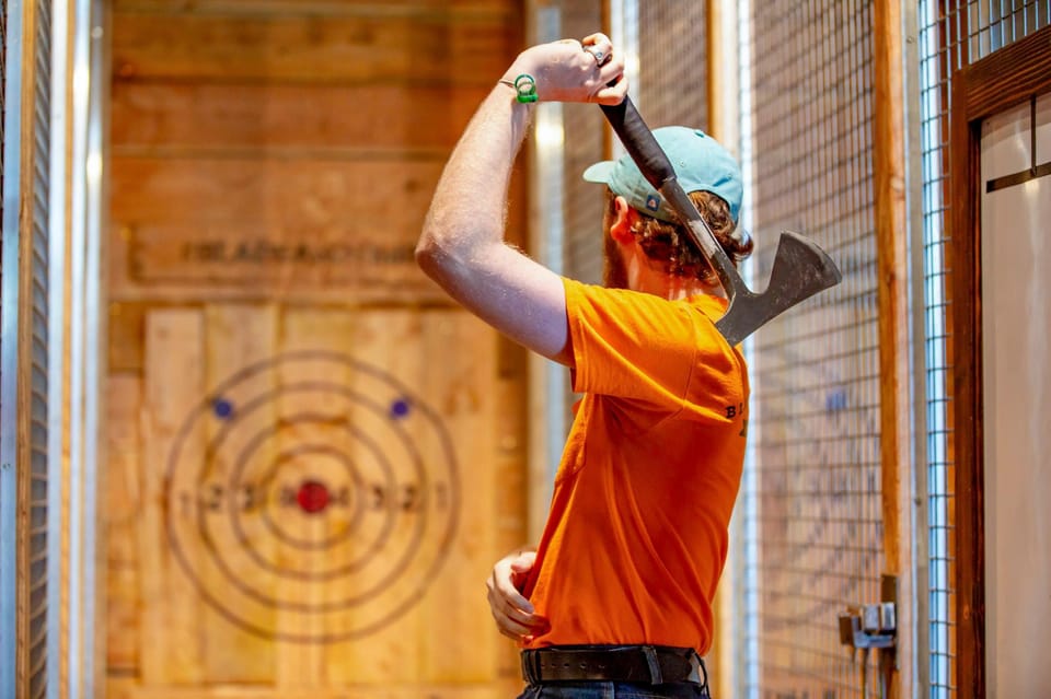 Honolulu: Blade & Timber Axe Throwing - What to Expect from Blade & Timber Axe Throwing