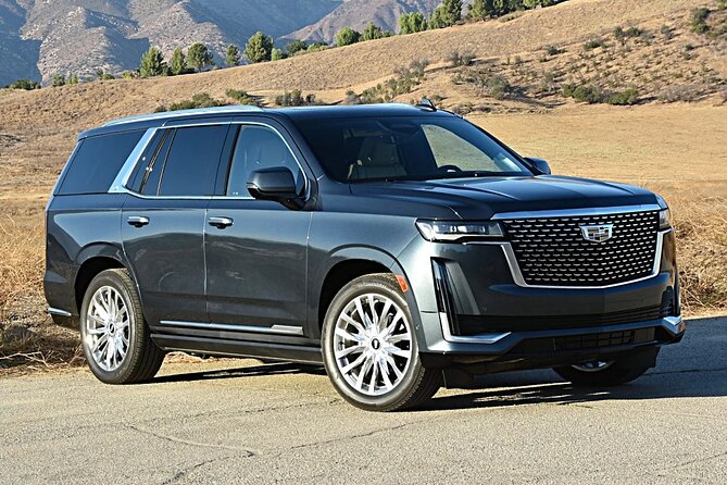 Honolulu by yourself by Executive SUV - 4 hrs disposal - Why Choose This Experience?