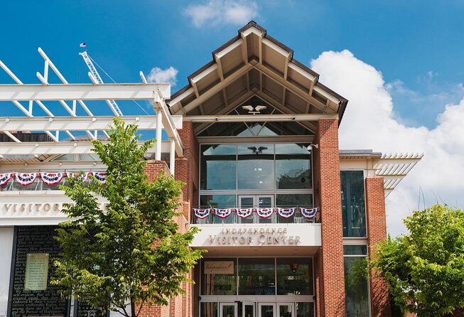 Hop-on Hop-off and Philly By Night Tour Combo - Exploring Philadelphia with a Hop-On Hop-Off Bus