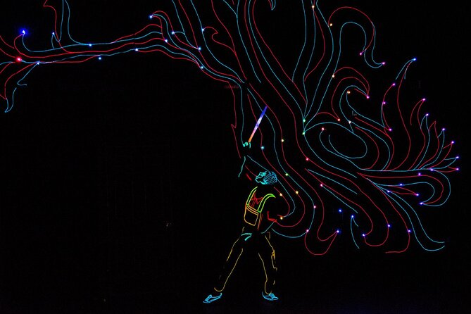 iLuminate at the STRAT Hotel and Casino - The Itinerary Breakdown