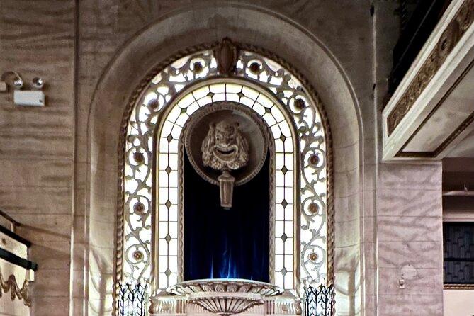 Inside Tour of Chicagos Fine Arts Building - Why This Tour Is Worth Considering