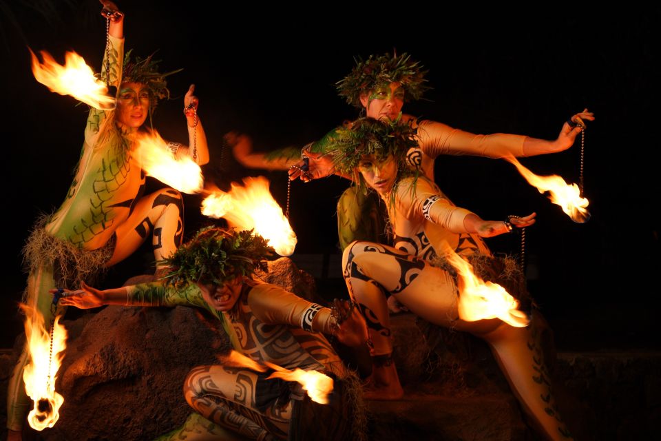 Kauai: VIP 4-Course Manor House Dinner & Luau Kalamaku Show - Key Points
