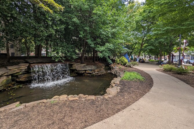 Knoxville Scavenger Hunt Walking Tour and Game - What the Tour Entails and How It Works