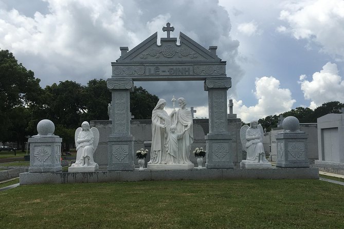 Lake Lawn Metairie Cemetery Walking Tour - Final Thoughts