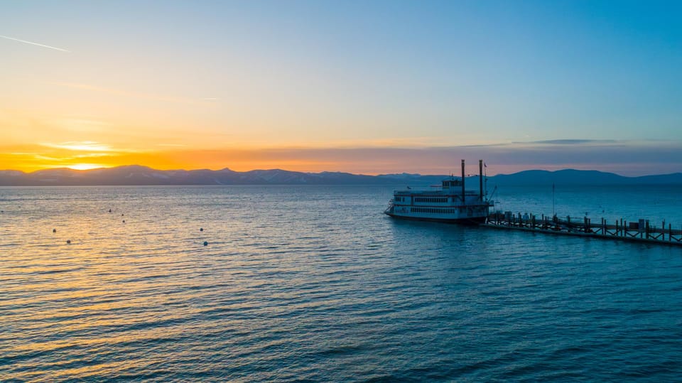 Lake Tahoe: Sunset Dinner Cruise - Food and Drink: What You Can Expect