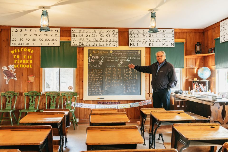 Lancaster: Amish Film, House, and Farmland Experience - A Deep Dive into the Lancaster Amish Experience