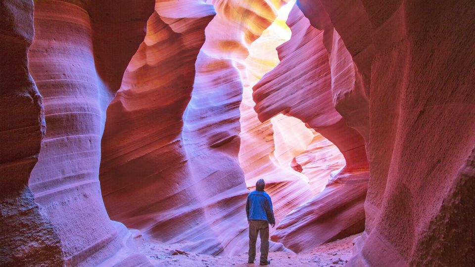 Las Vegas: Antelope Canyon & Horseshoe Bend Tour - Discovering the Highlights of the Antelope Canyon & Horseshoe Bend Tour from Las Vegas
