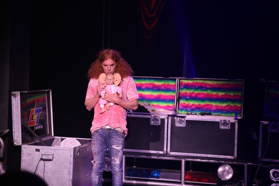 Las Vegas: Carrot Top at Luxor Hotel & Casino - Introduction