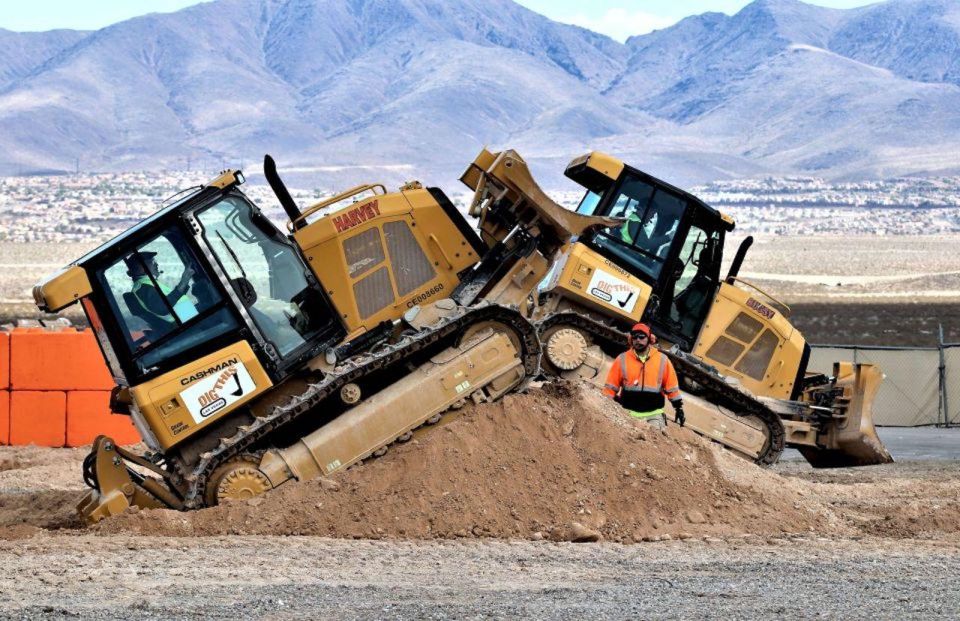 Las Vegas: Dig This - Heavy Equipment Playground - The Authenticity of the Experience