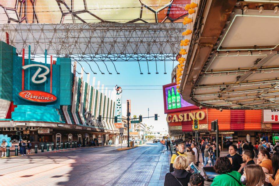 Las Vegas: Fremont Street Walking Tour - What Does the Tour Cover?