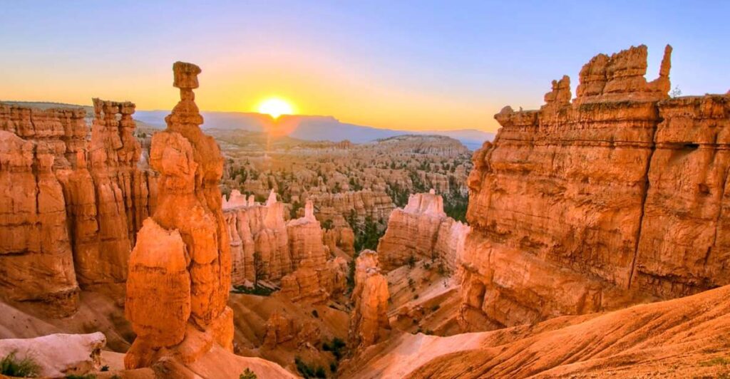 Las Vegas: Grand Canyon, Zion and Monument Valley 3-Day Trip