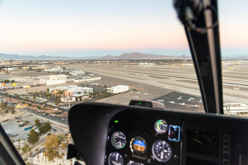 Las Vegas: Helicopter Night Flight over the Strip