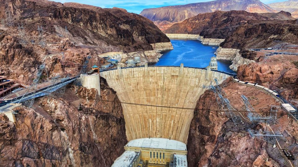 Las Vegas: Hoover Dam and Seven Magic Mountains Tour - Who Will Love This Tour?