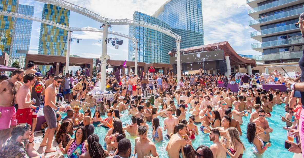 Las Vegas: Party Bus Day Club Tour with Drinks & Club Entry - What You Can Expect from the Las Vegas Party Bus Day Club Tour