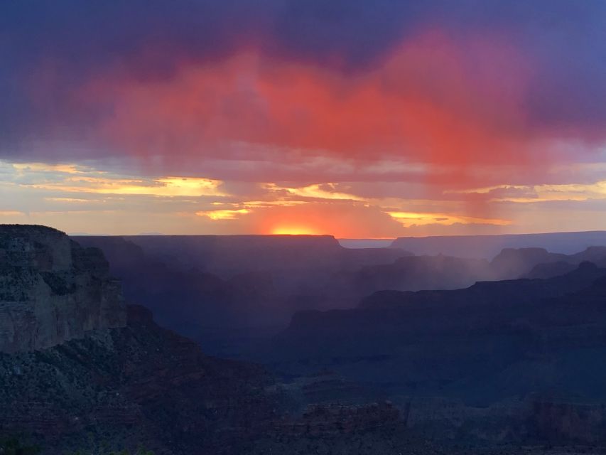 Las Vegas: Small-Group Grand Canyon South Rim Sunset Tour - Sunset at Yavapai Point