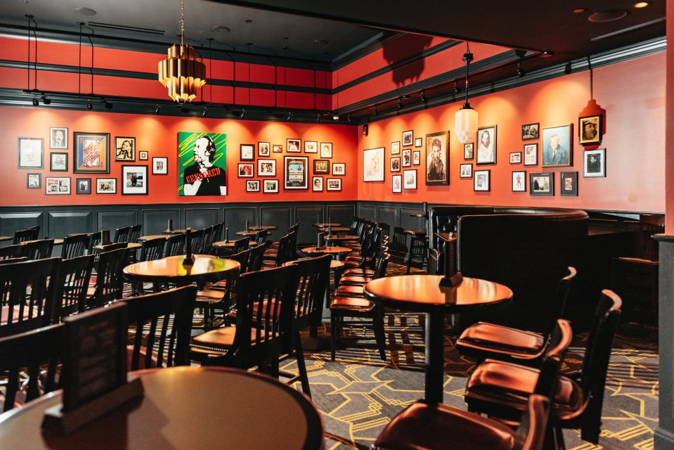 Las Vegas Strip: Brad Garretts Comedy Club at MGM Grand - Key Points