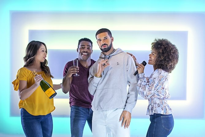 Las Vegas Super Saver: Madame Tussauds with Gondola Boat Ride