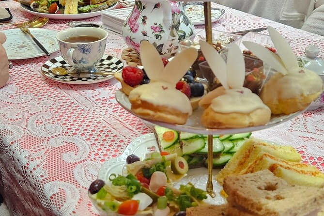 Las Vegas Tea Party Experience - What to Expect from the Las Vegas Tea Party Experience