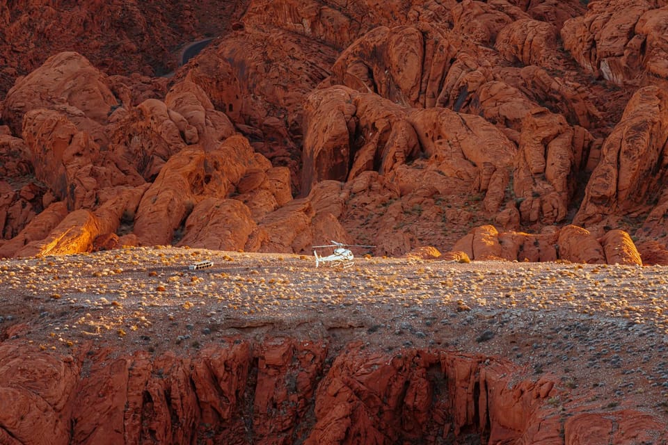 Las Vegas: Valley of Fire Helicopter with Scenic Landing - Who Will Love This Experience?