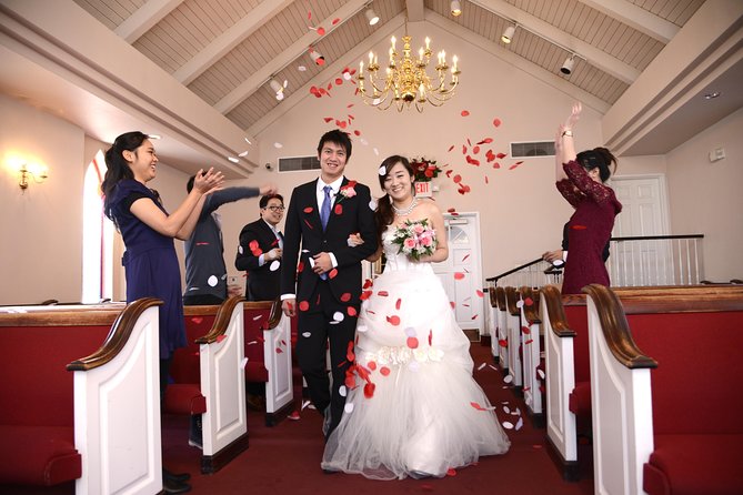 Las Vegas Wedding at A Special Memory Wedding Chapel - Who is This Experience Best For?