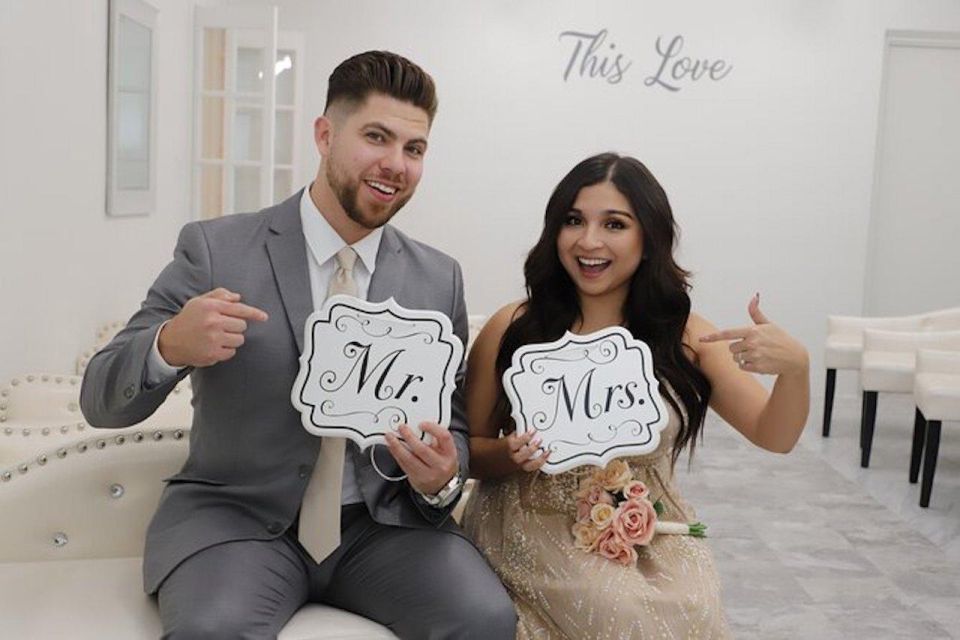 Las Vegas: Wedding at Paradise Wedding Chapel - Reviews and Real Experiences