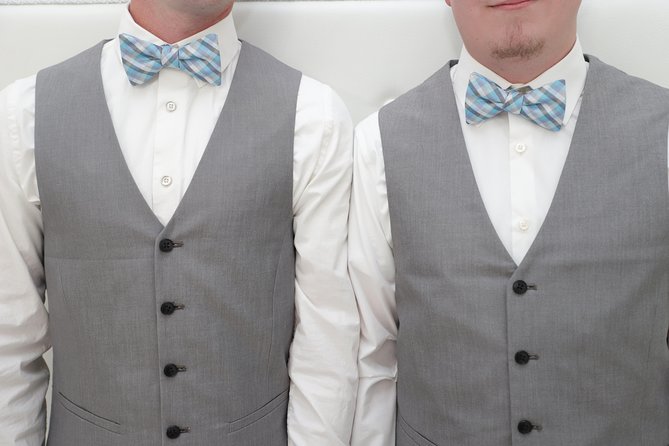 Las Vegas Wedding at Paradise Wedding Chapel - The Venue and Decor