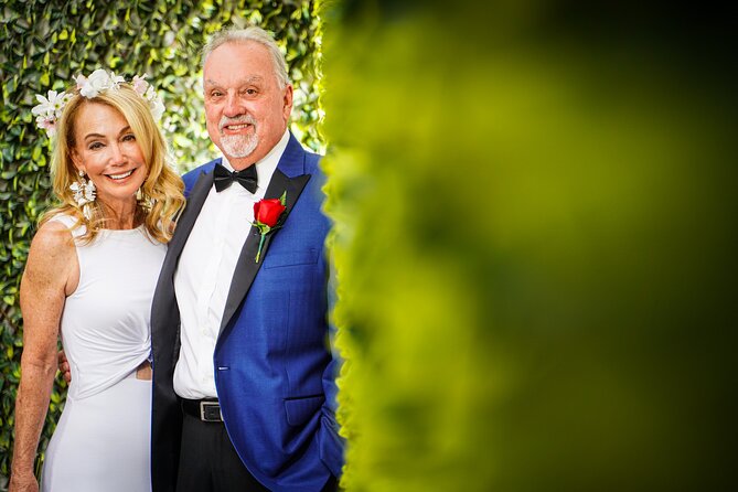 Las Vegas Wedding at The Little Vegas Chapel including Limousine Transportation - The Sum Up