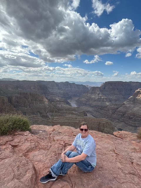 Las Vegas: West Rim, Hoover Dam, Joshua Tree, Welcome Sign - Deep Dive into Each Stop