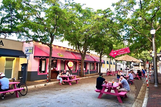 Lil Bahamas Coconut Grove Tour - Practical Details and What to Expect