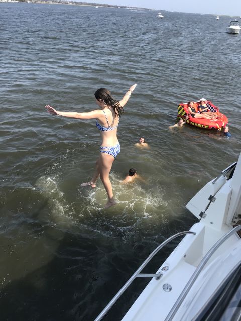 Long Island: Yacht Charters, Location: Port Jefferson Harbor - Practical Tips & Considerations