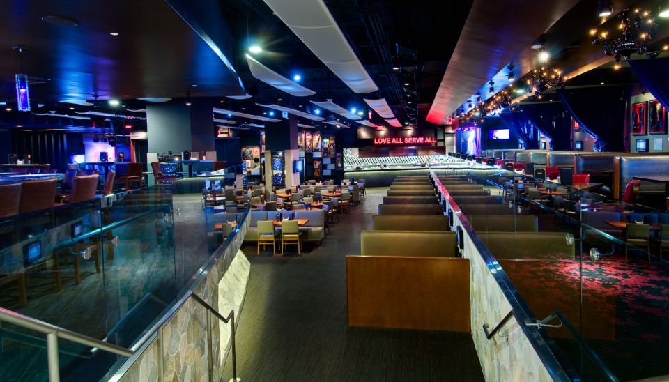 Los Angeles: Meal at the Hard Rock Cafe Hollywood - A Deep Dive into the Hard Rock Cafe Hollywood Experience