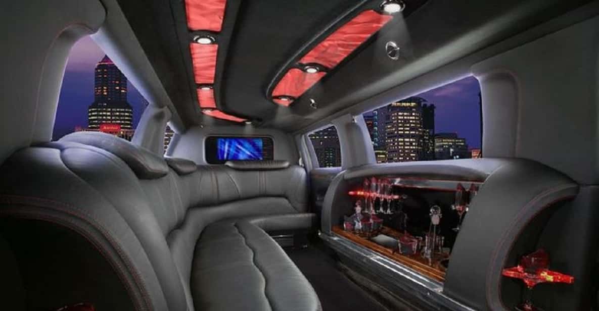 Los Angeles: Private Sightseeing Tour in a Limousine - 4hrs - The Experience in Detail