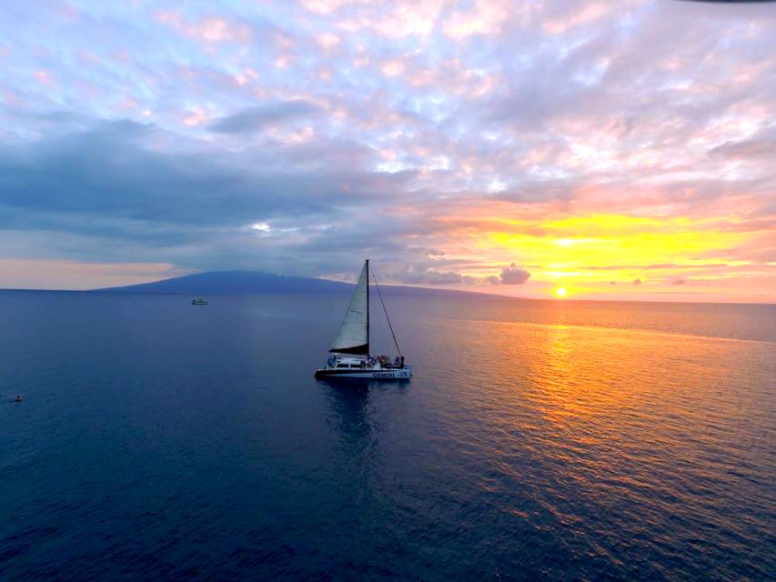 Maui: 2 Hour Sunset Dinner Sail with Open Bar and Appetizers - Practical Tips for a Great Trip