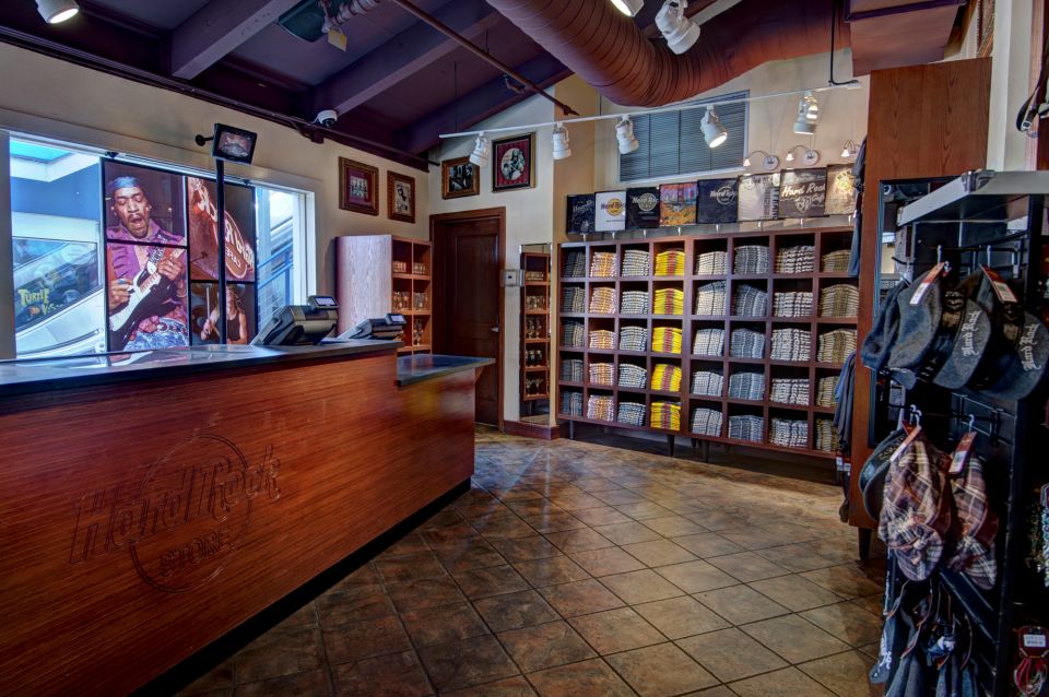 Meal at Hard Rock Cafe San Francisco at Pier 39 - Key Points